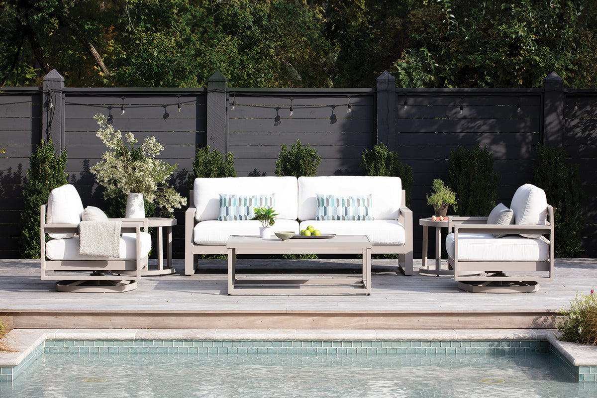 How to Design Your Patio for Outdoor Entertainment – The Tin Roof