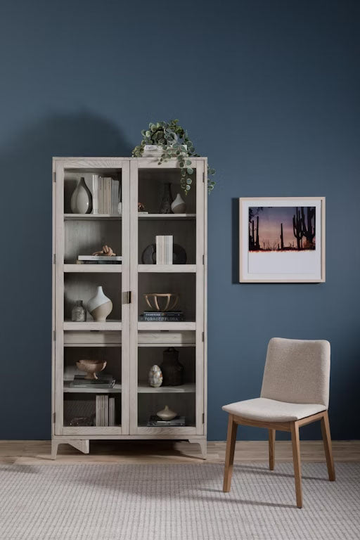 Viggo Cabinet – The Tin Roof